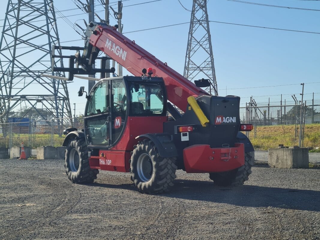 Magni TH 6.10P Telehandler - APS Equipment